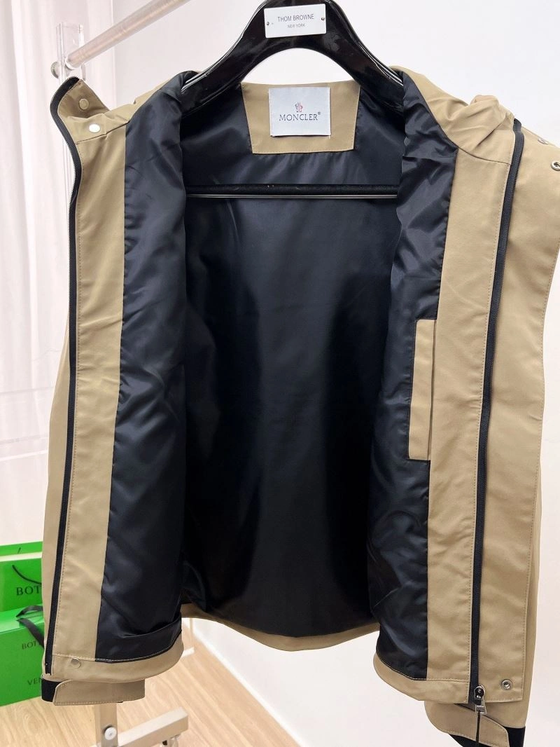 Discounted Moncler Outwear