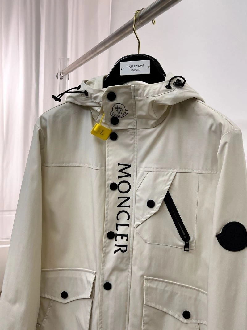 Discounted Moncler Outwear