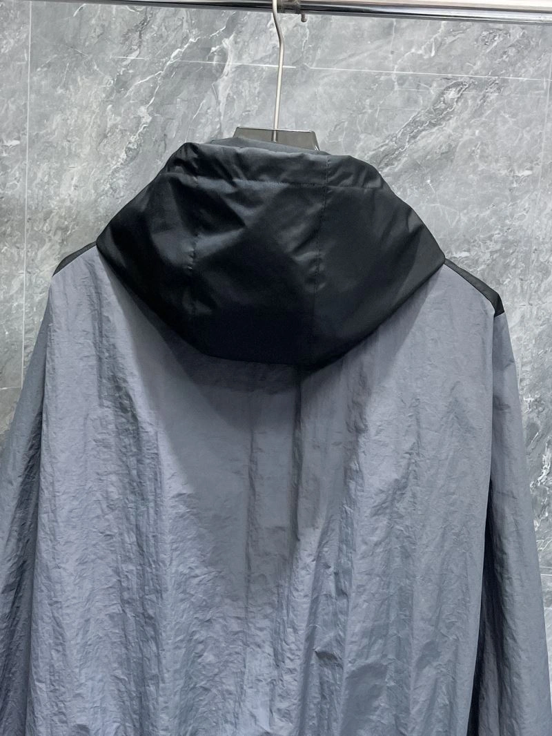 Inexpensive Moncler Outwear