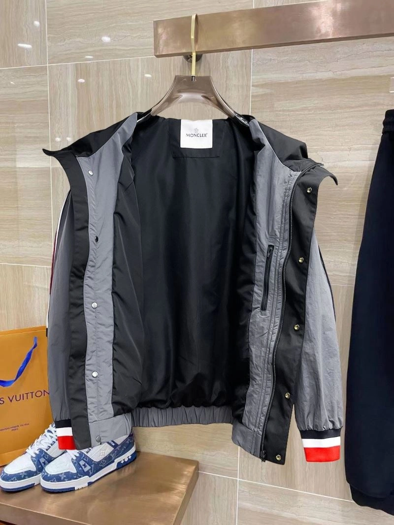 Inexpensive Moncler Outwear