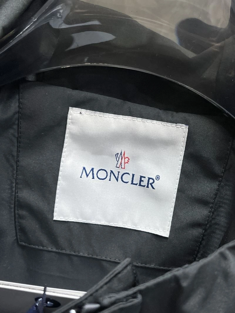 Inexpensive Moncler Outwear