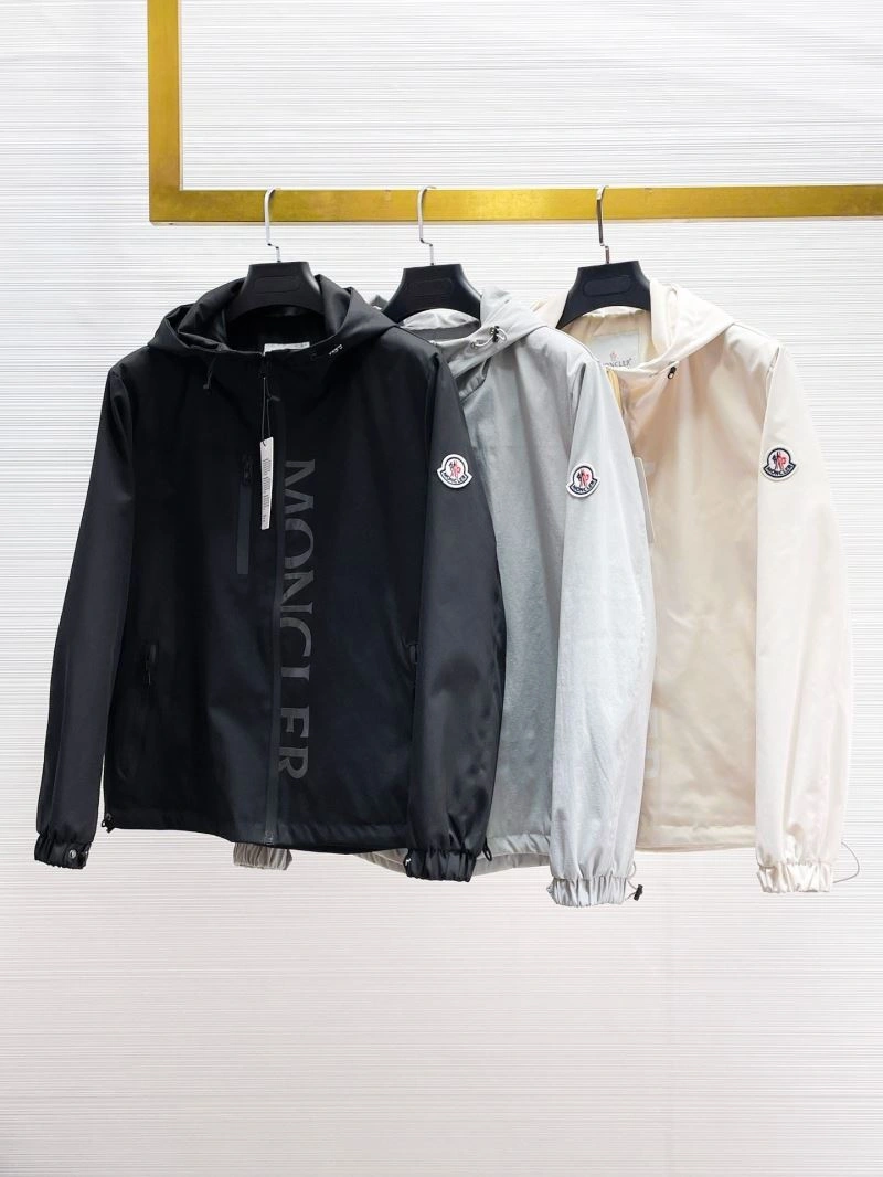 Low-cost Moncler Outwear