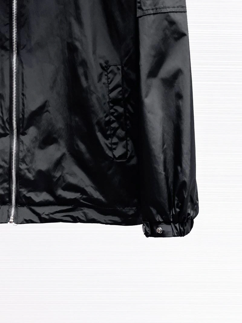 Bargain Moncler Outwear