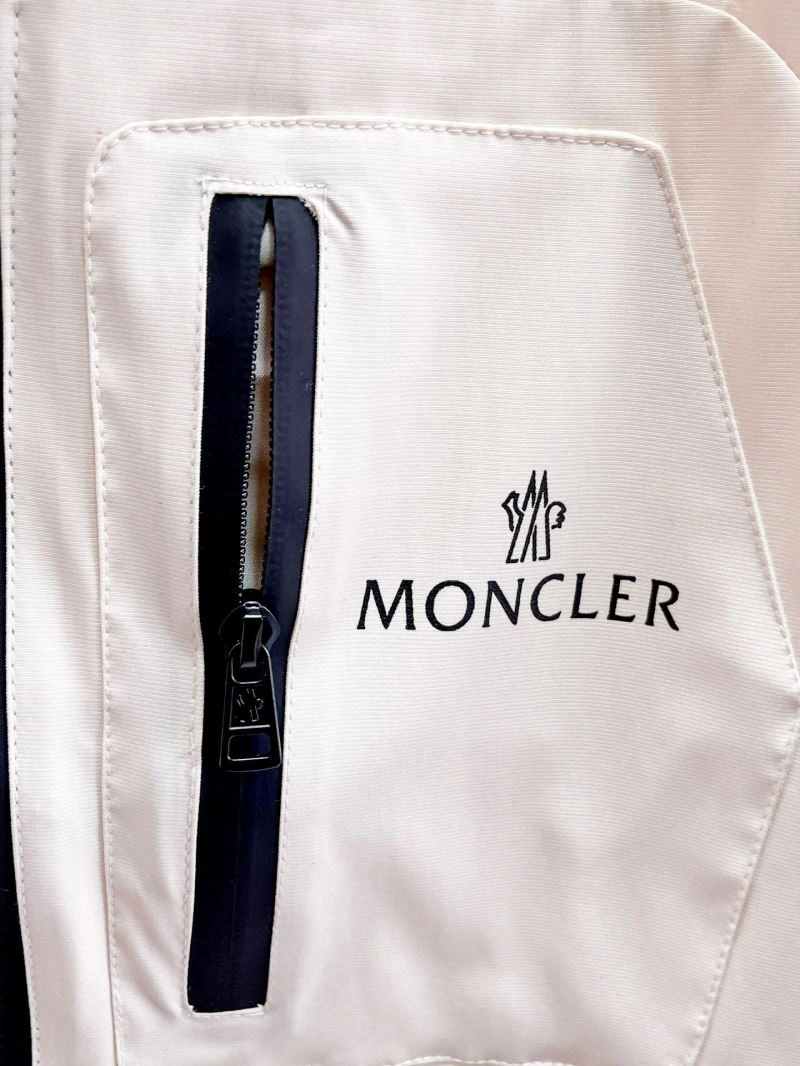 Top mirror Moncler Outwear