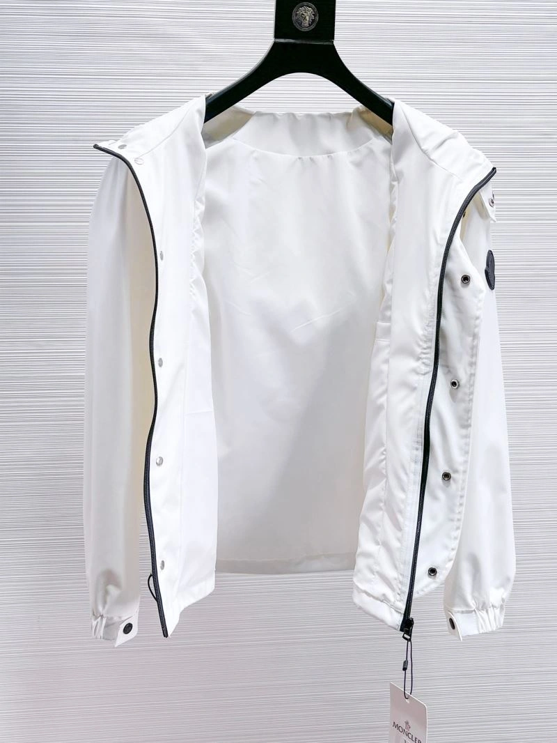 Legit Moncler Outwear