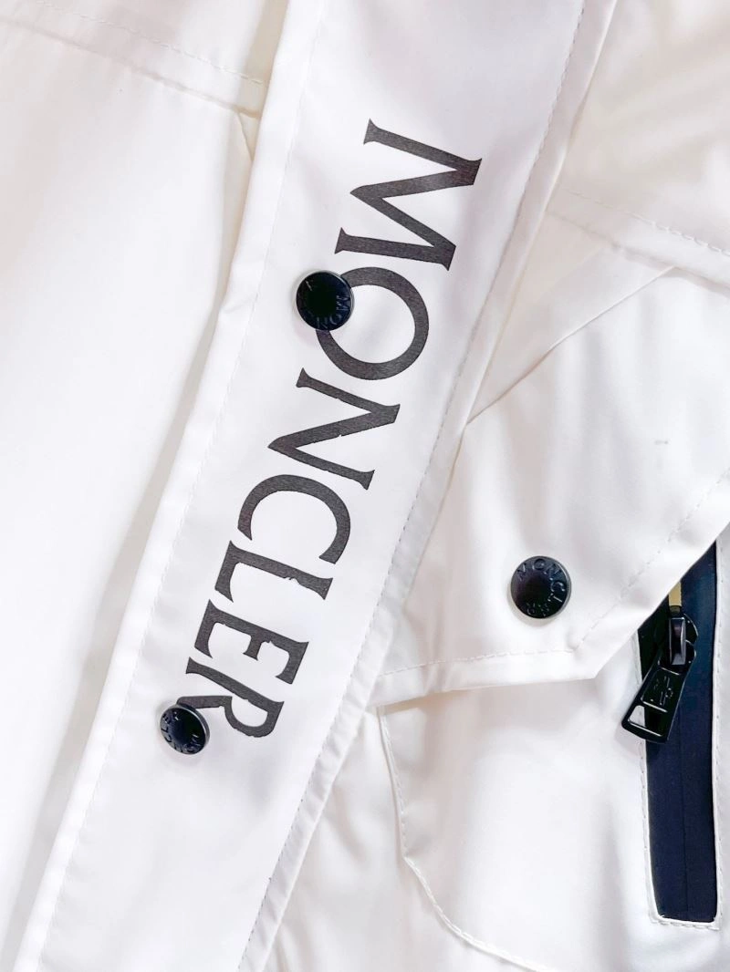 Legit Moncler Outwear