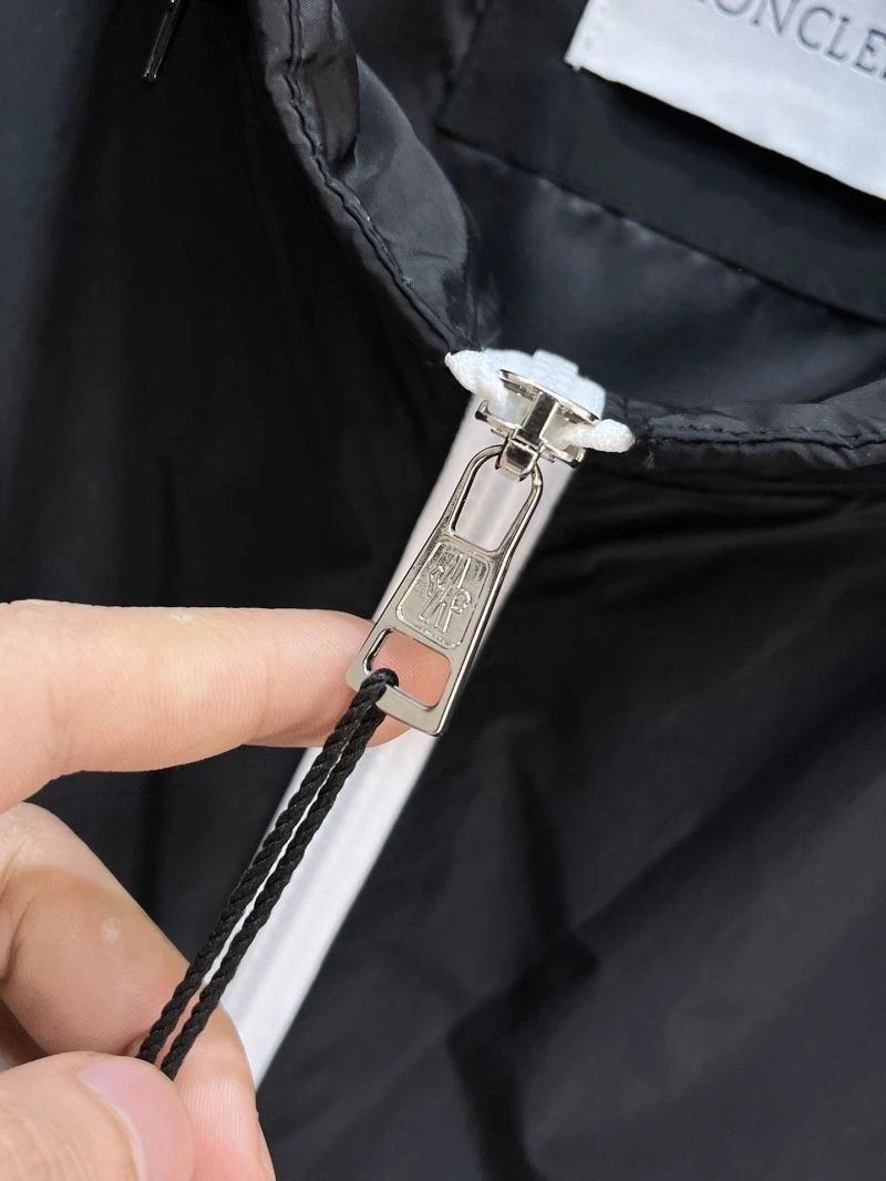 Discounted Moncler Outwear