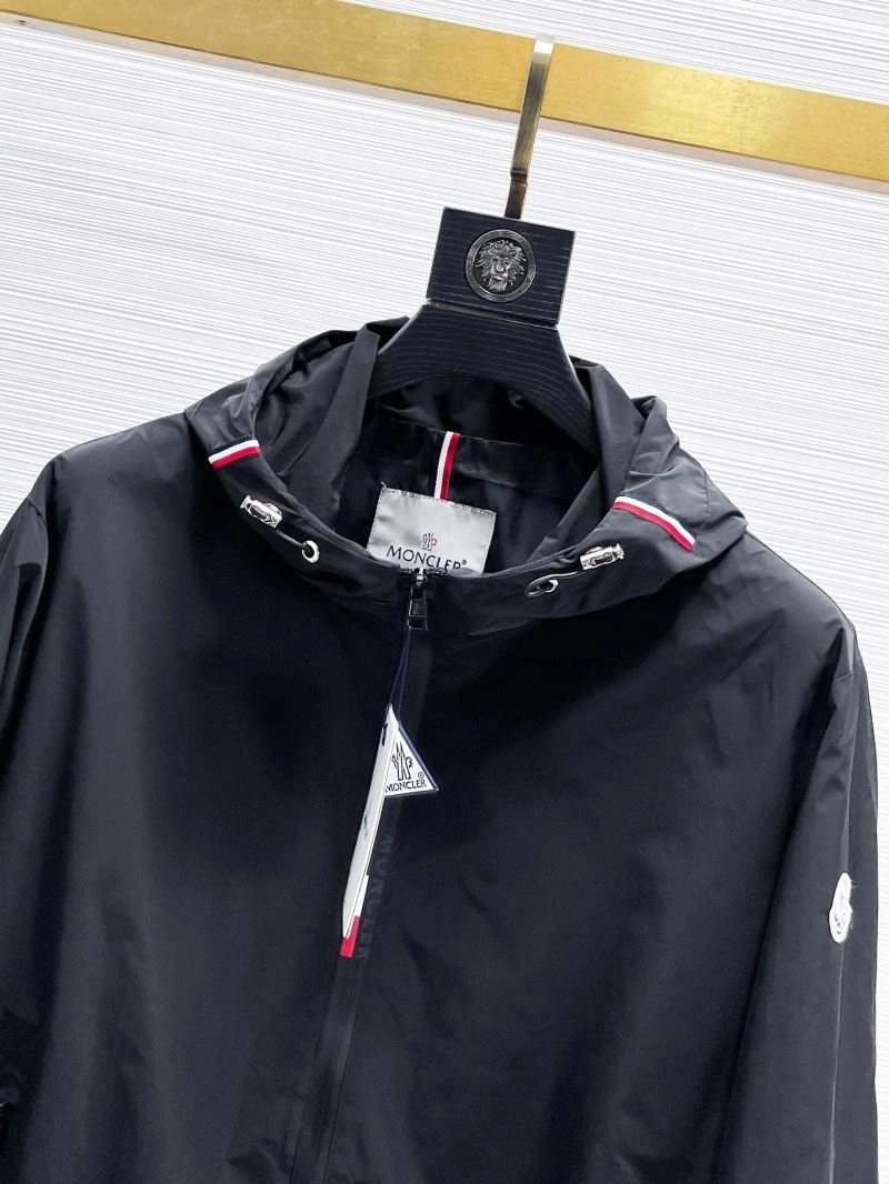 High fidelity Moncler Outwear