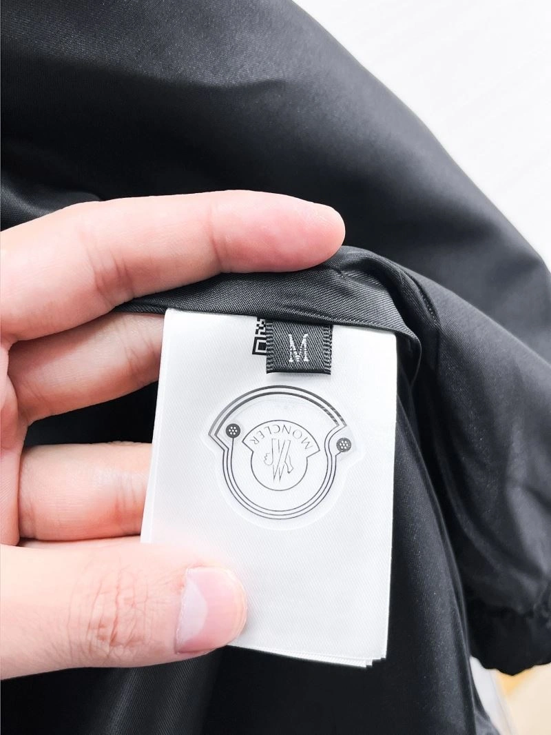 Precise copy Moncler Outwear