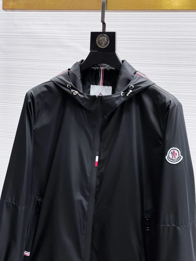 High fidelity Moncler Outwear