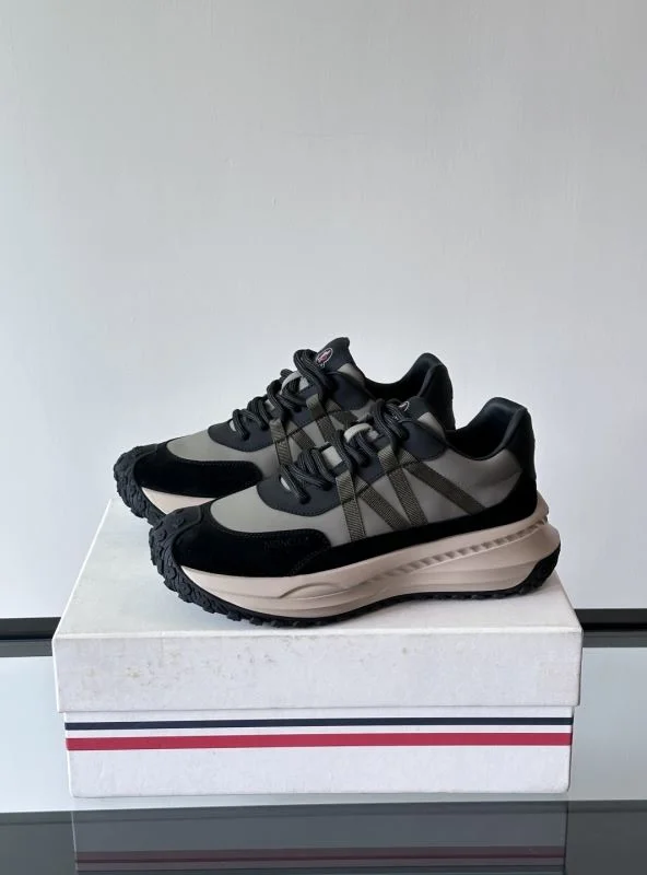 Bargain Moncler Shoes