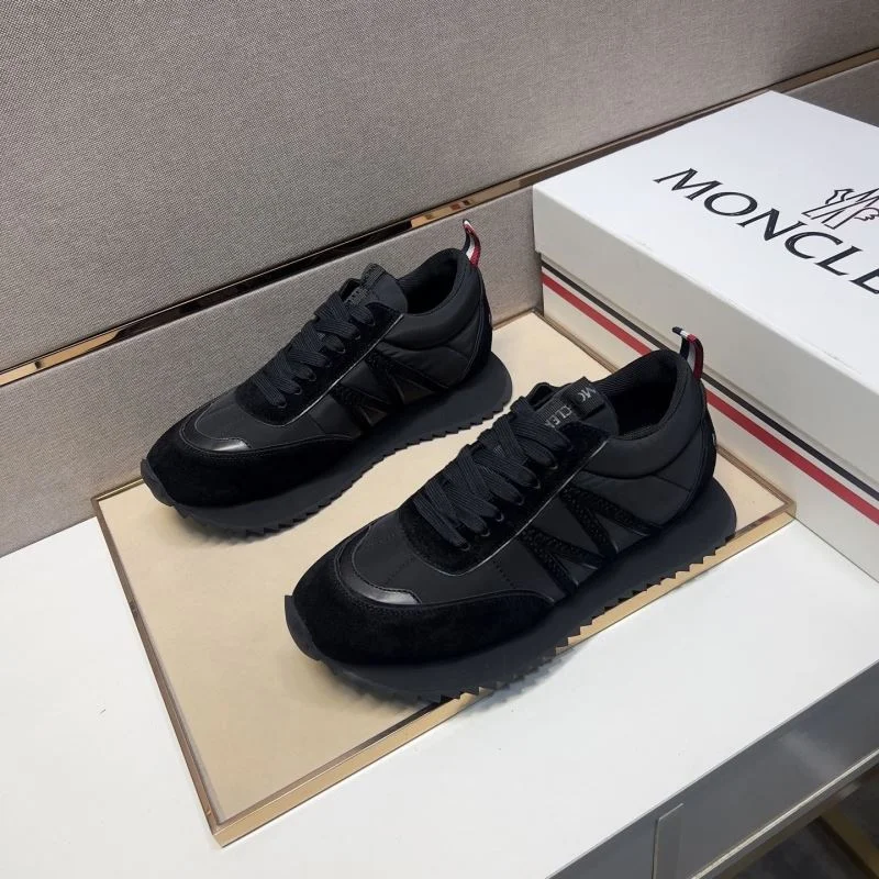Top mirror Moncler Shoes
