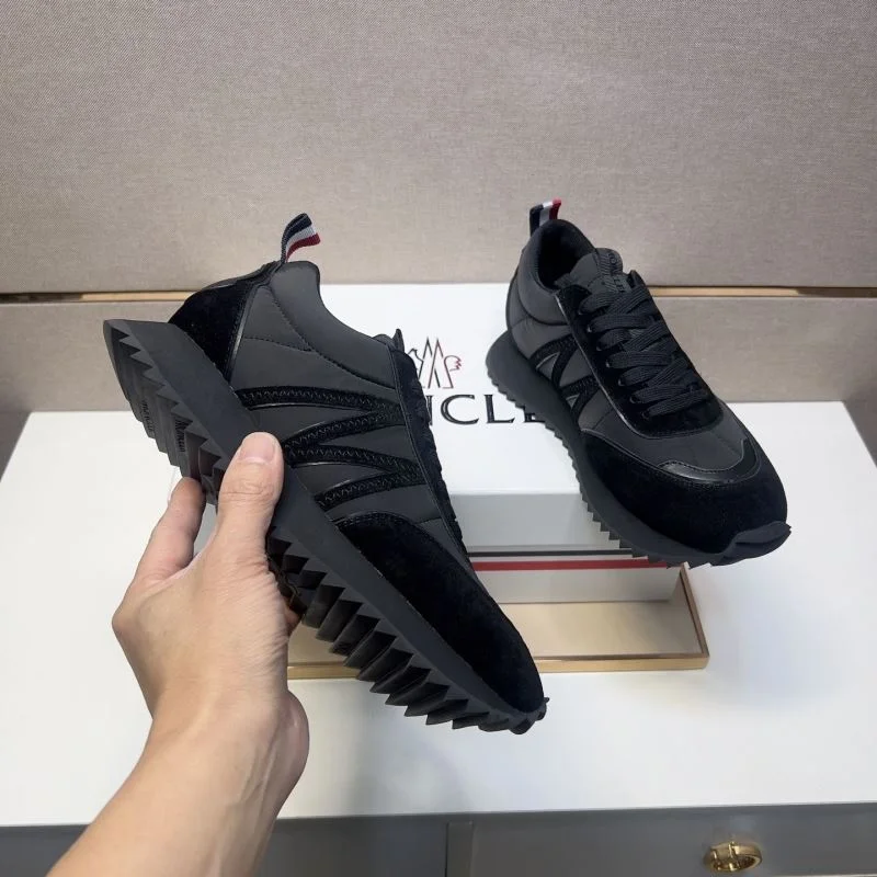 Top mirror Moncler Shoes