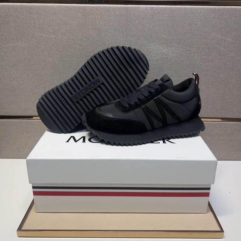 Top mirror Moncler Shoes