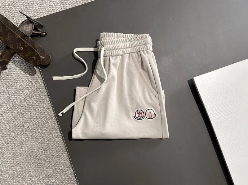 Accurate model Moncler Short Pants