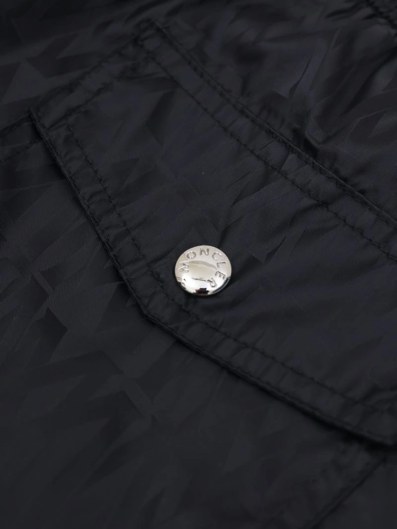 Indistinguishable Moncler Short Pants