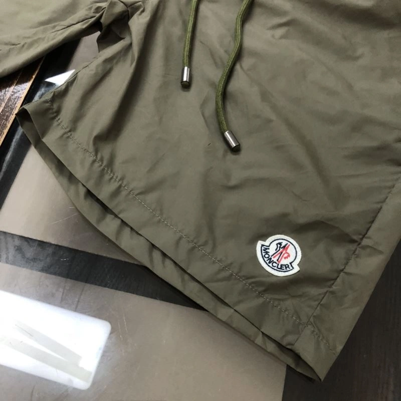 Bargain Moncler Short Pants
