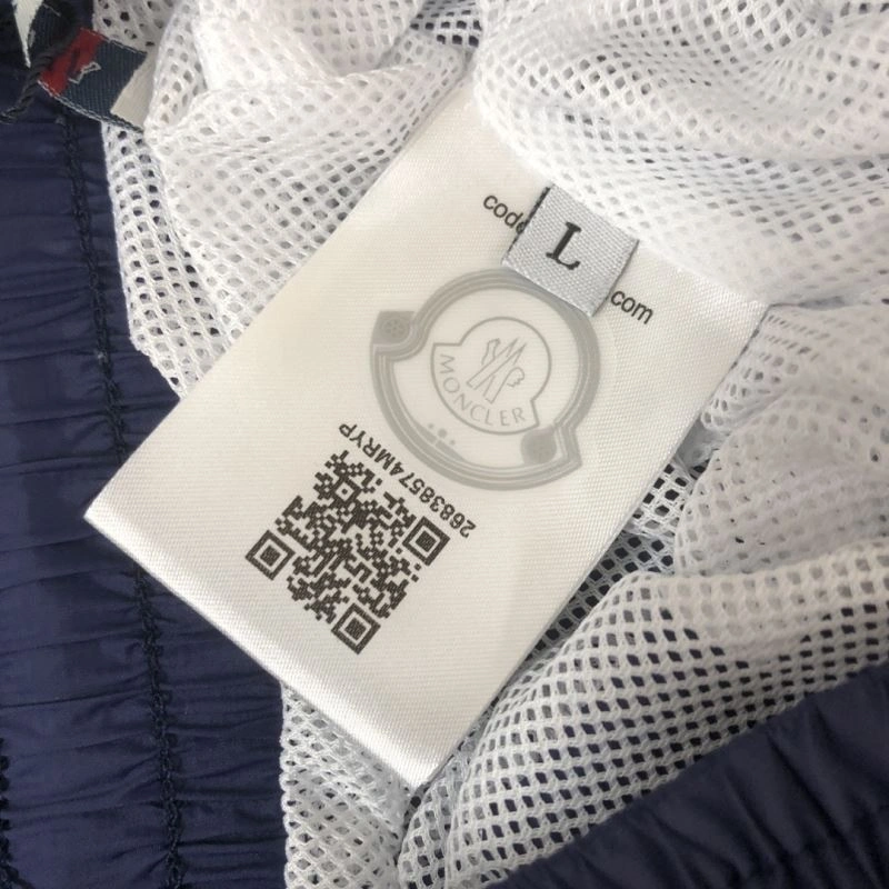 Brand-authenticated Moncler Short Pants