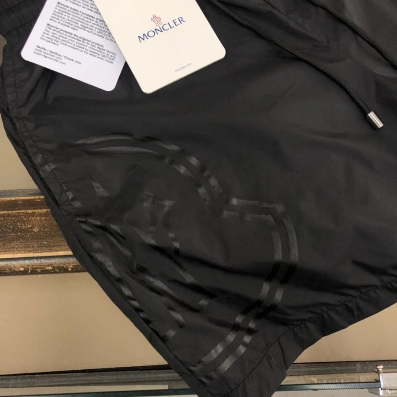 Factory-made Moncler Short Pants