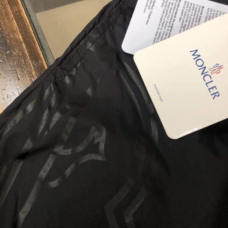 Factory-made Moncler Short Pants