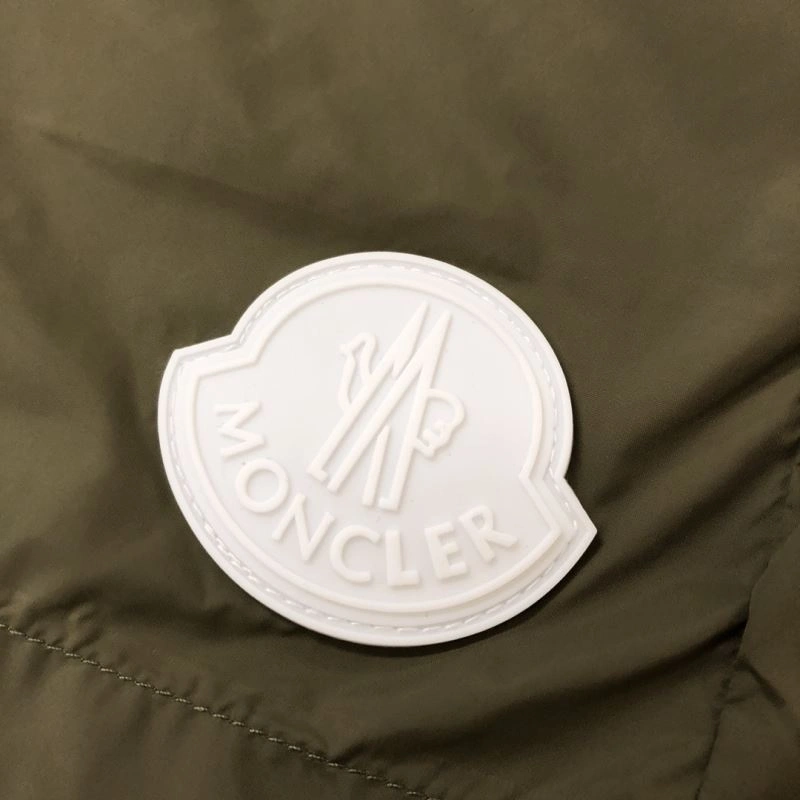 Budget-friendly Moncler Short Pants