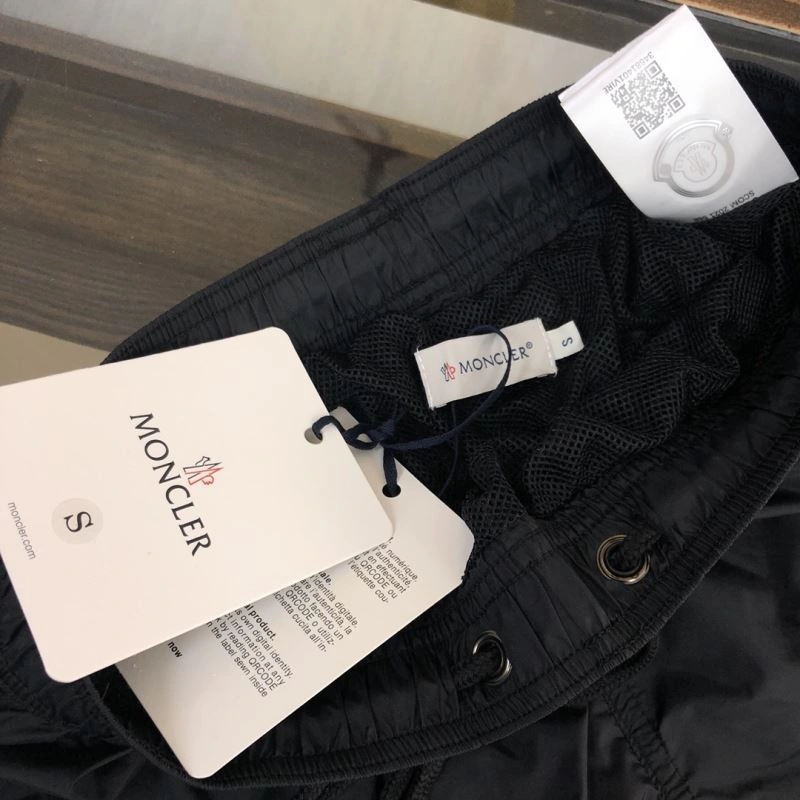 Factory-made Moncler Short Pants