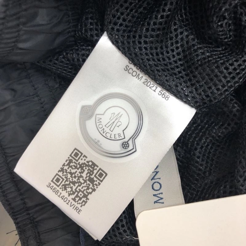 Factory-made Moncler Short Pants