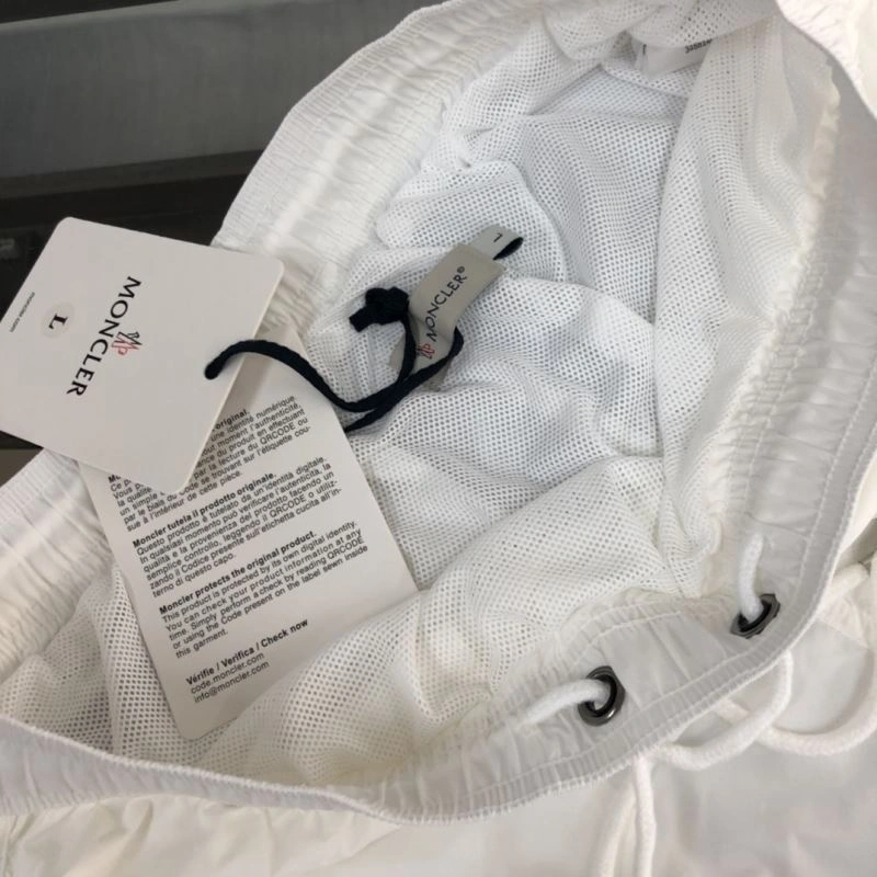 Bargain Moncler Short Pants