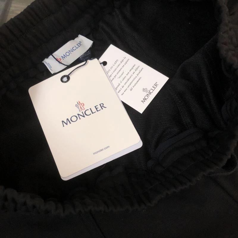 Perfect replica Moncler Short Pants