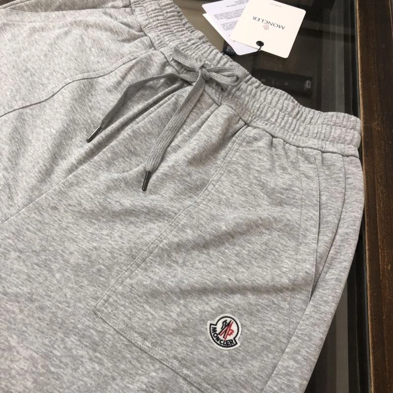 Accurate model Moncler Short Pants