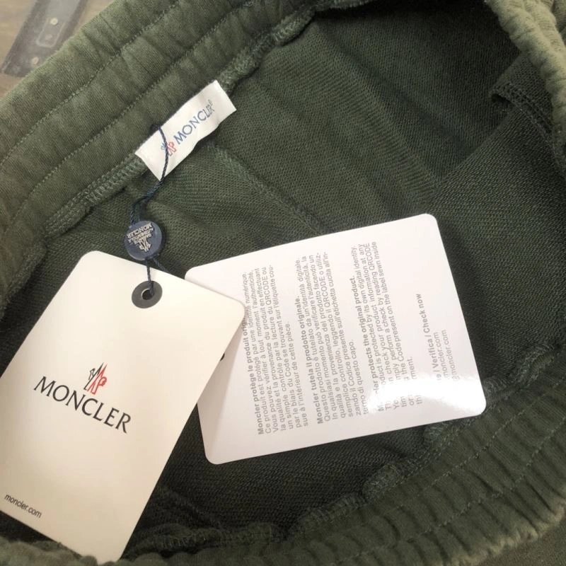 Exact replica Moncler Short Pants