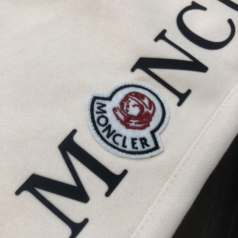 Factory-made Moncler Short Pants