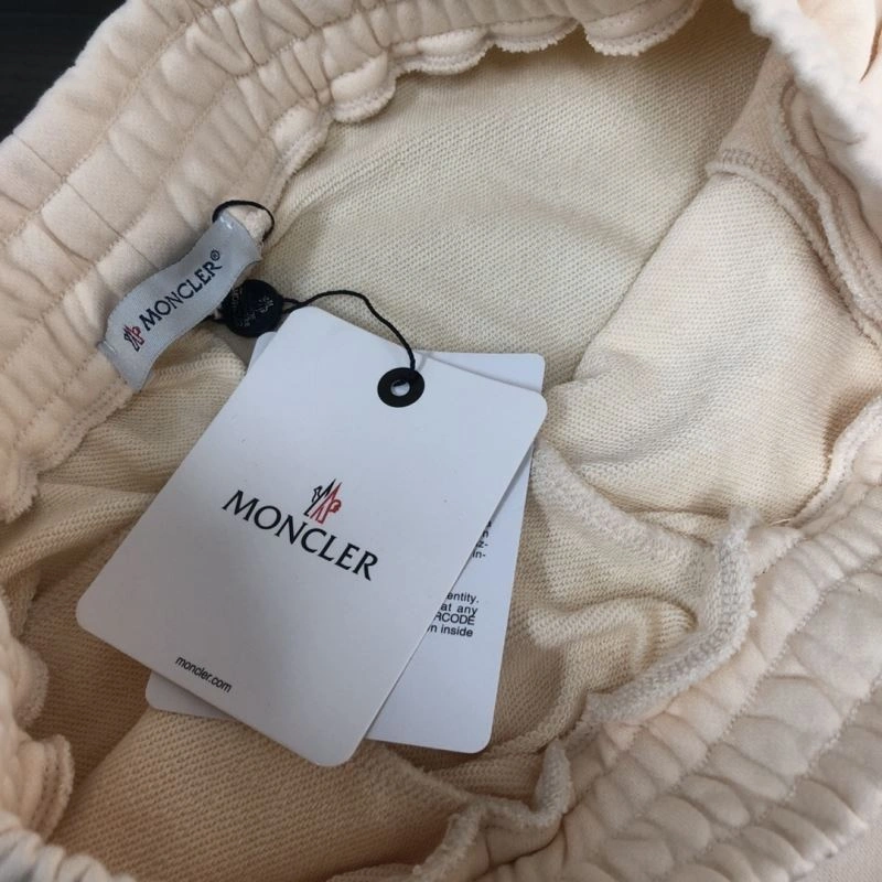 Bargain Moncler Short Pants