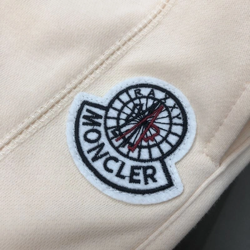 Indistinguishable Moncler Short Pants