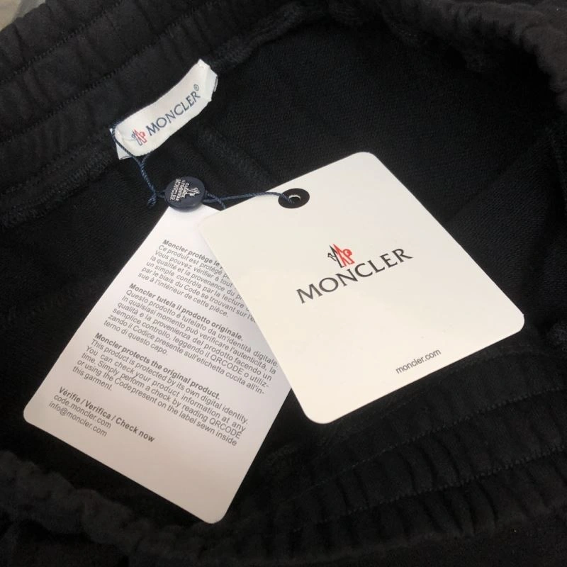 Perfect replica Moncler Short Pants