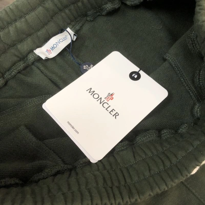 Accurate model Moncler Short Pants