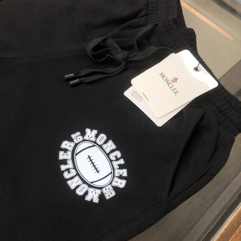 Bargain Moncler Short Pants