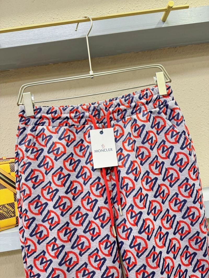 Indistinguishable Moncler Short Pants