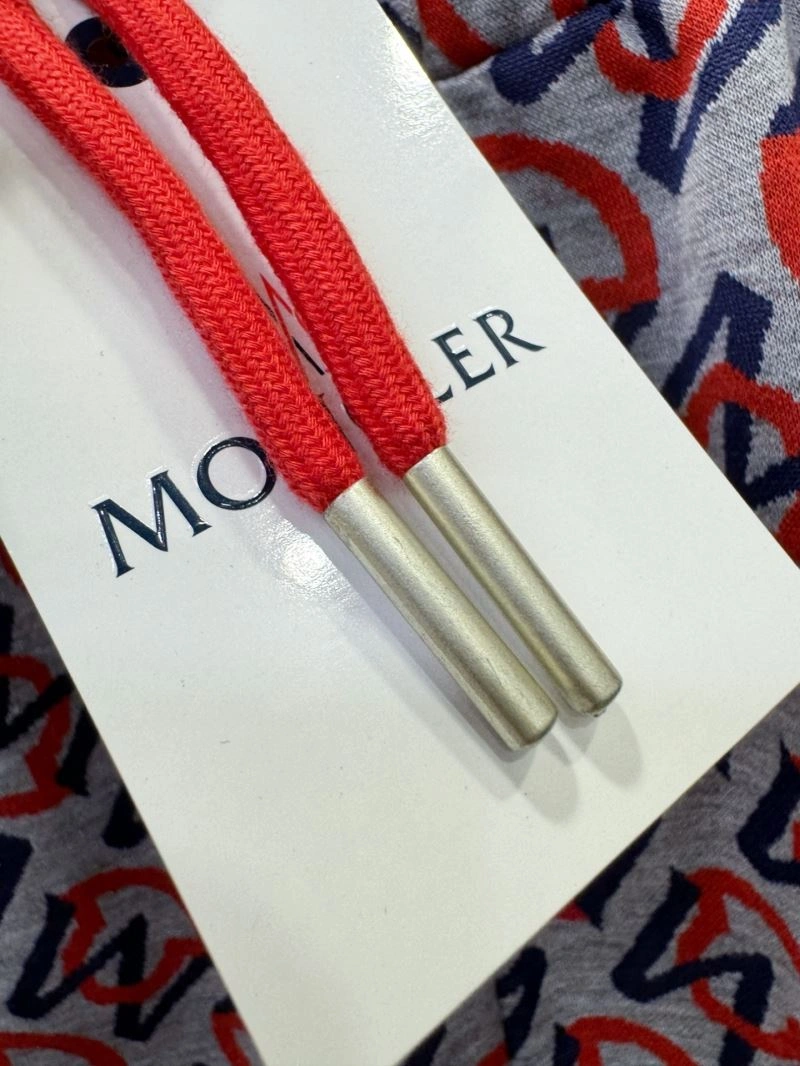 Indistinguishable Moncler Short Pants