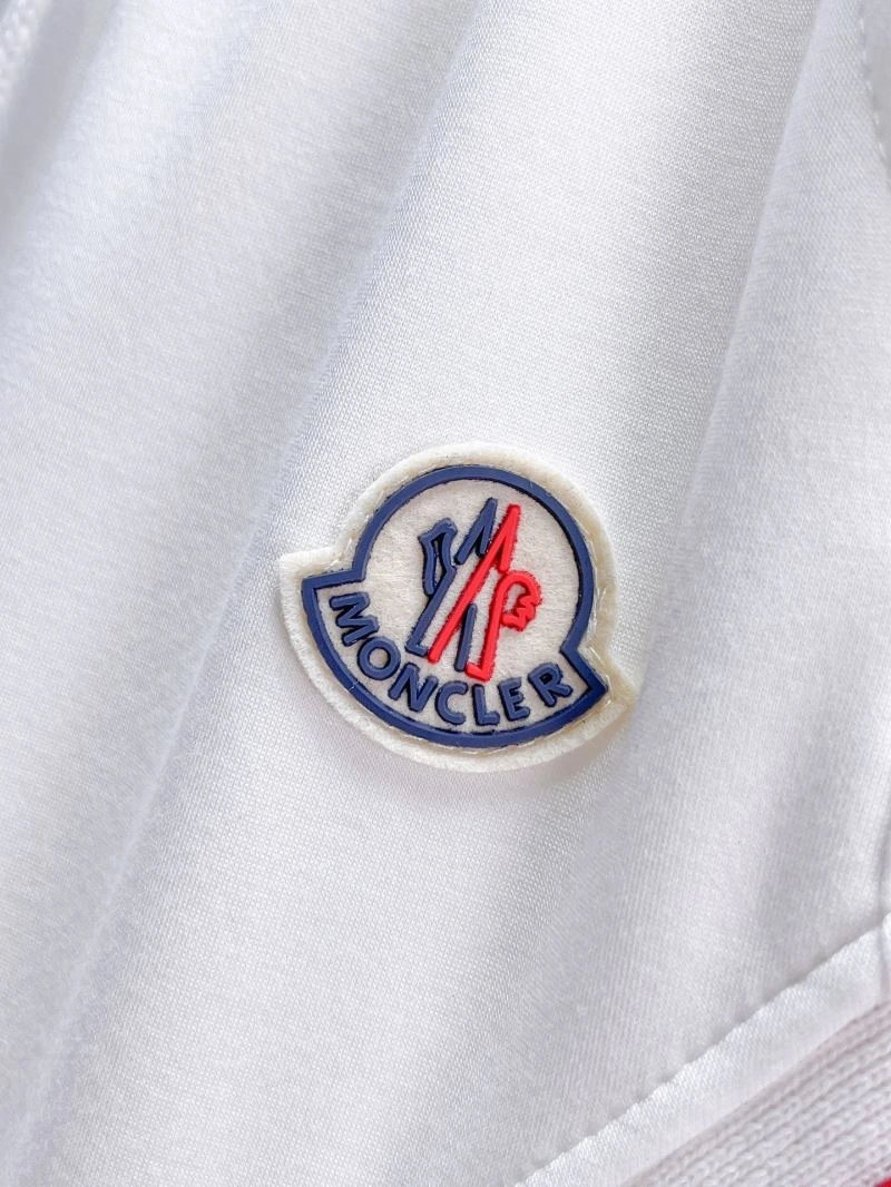 Brand-authenticated Moncler Short Pants