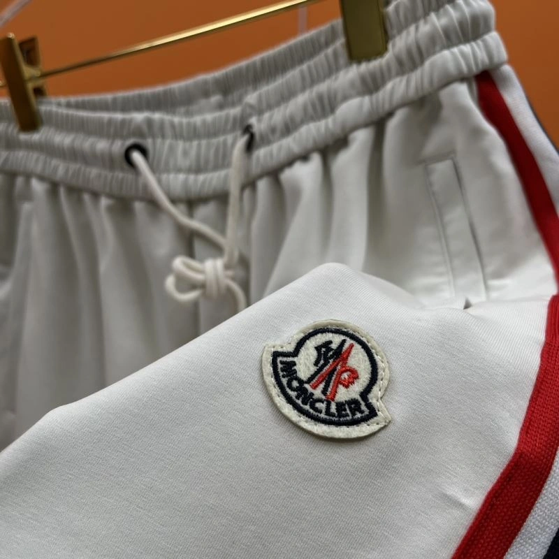 Brand-authenticated Moncler Short Pants