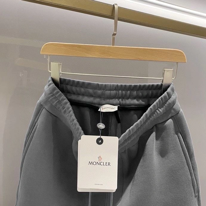Mirror quality Moncler Short Pants