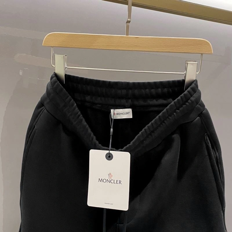 Official Moncler Short Pants