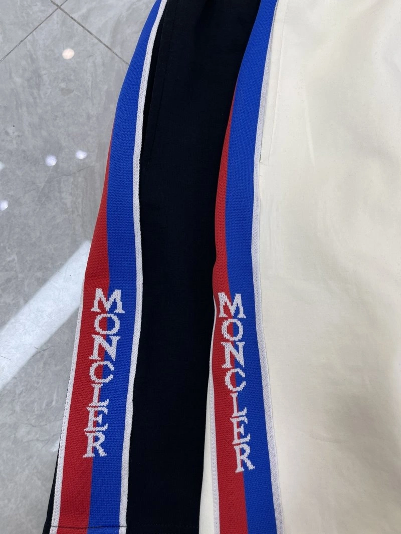 Value-priced Moncler Short Pants