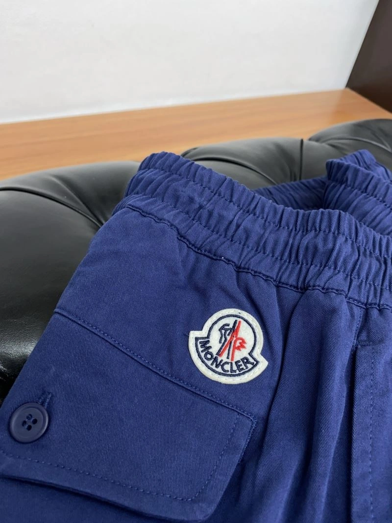Indistinguishable Moncler Short Pants