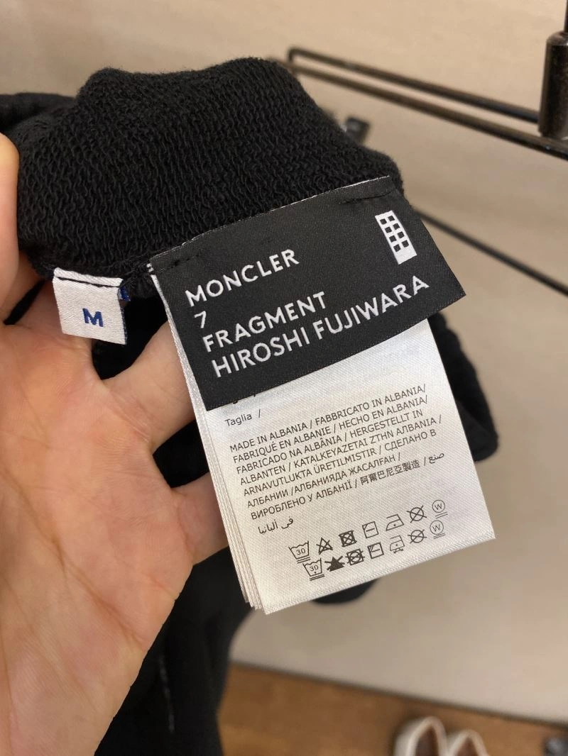 Inexpensive Moncler Short Pants