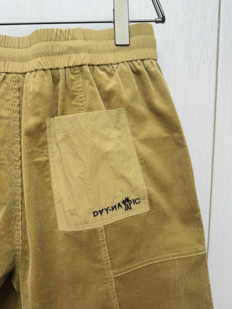 Value-priced Moncler Short Pants
