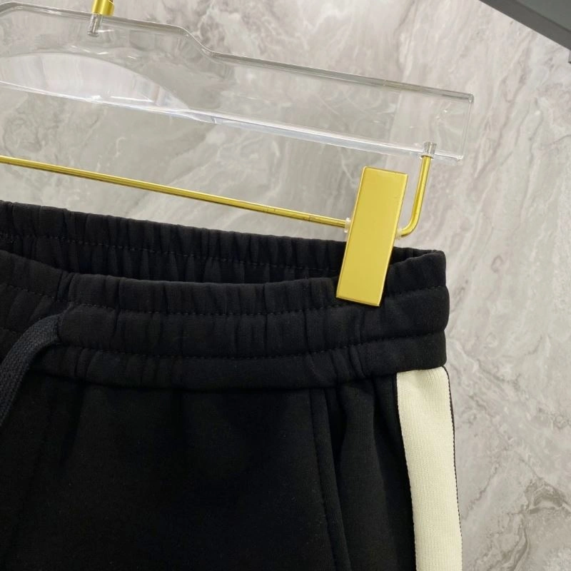 Indistinguishable Moncler Short Pants