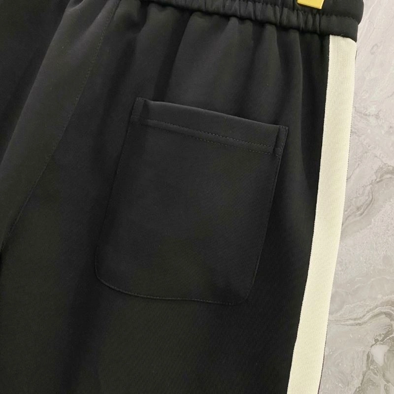 Indistinguishable Moncler Short Pants