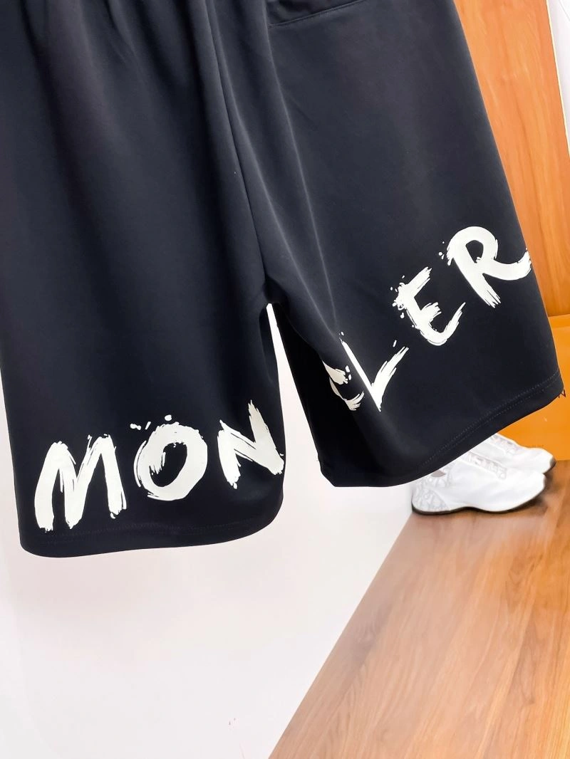 Factory-made Moncler Short Pants